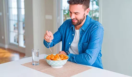 Nutrición masculina a los 30, 40 y 50 años. ¿Cómo debes comer según tu ...