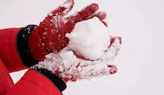 Cómo hacer un muñeco de nieve de Navidad: trucos y pasos